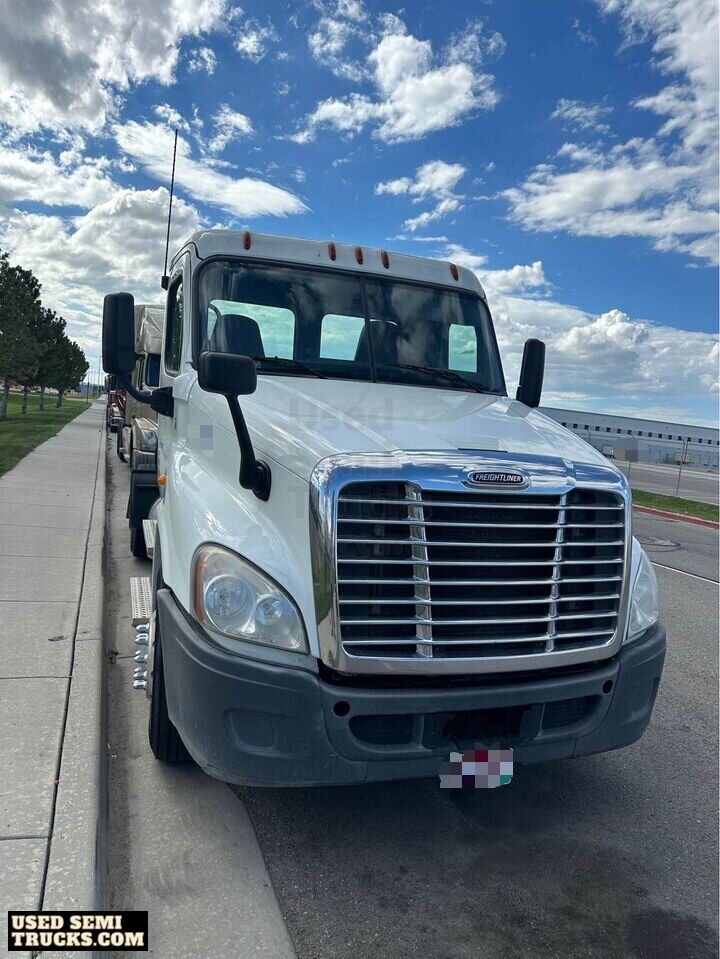 2016 Freightliner Cascadia Day Cab for Sale in American Fork, Utah