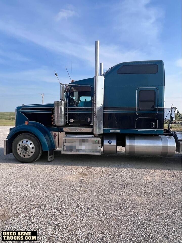 2020 Kenworth W990 Sleeper Truck for Sale in Big Cabin, Oklahoma